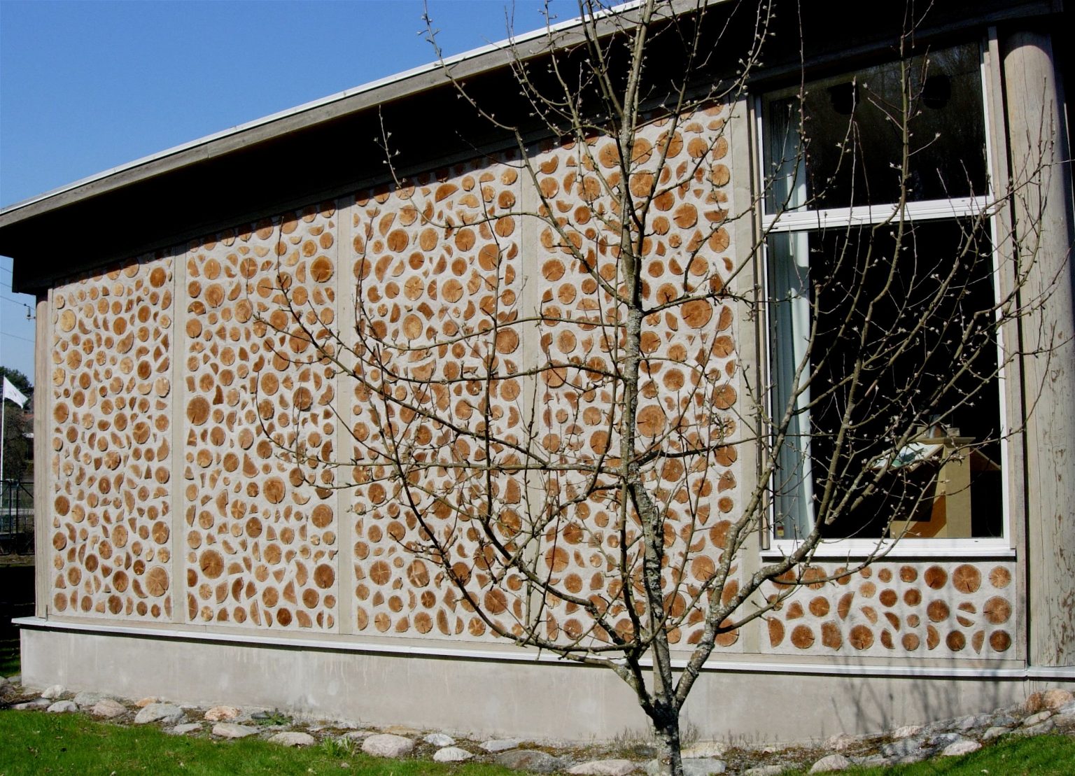 Cordwood Snapshots - Cordwood Construction