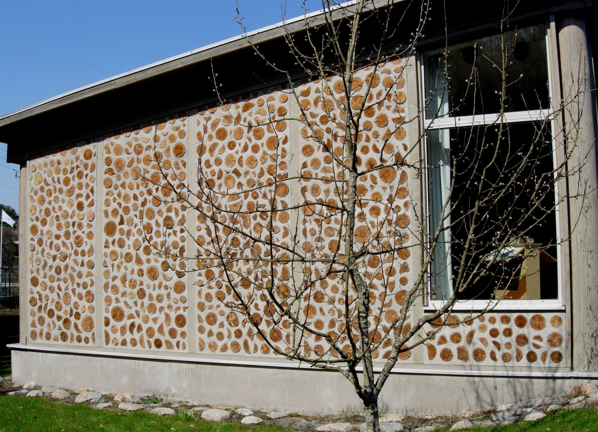Cordwood Snapshots - Cordwood Construction