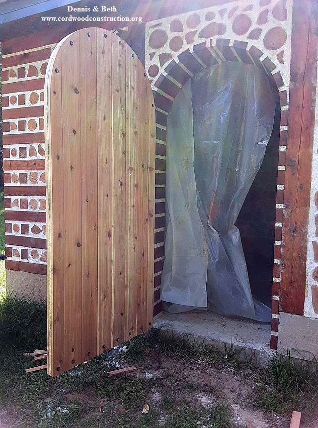 Cordwood Garden Shed Stackwall Style - Cordwood Construction