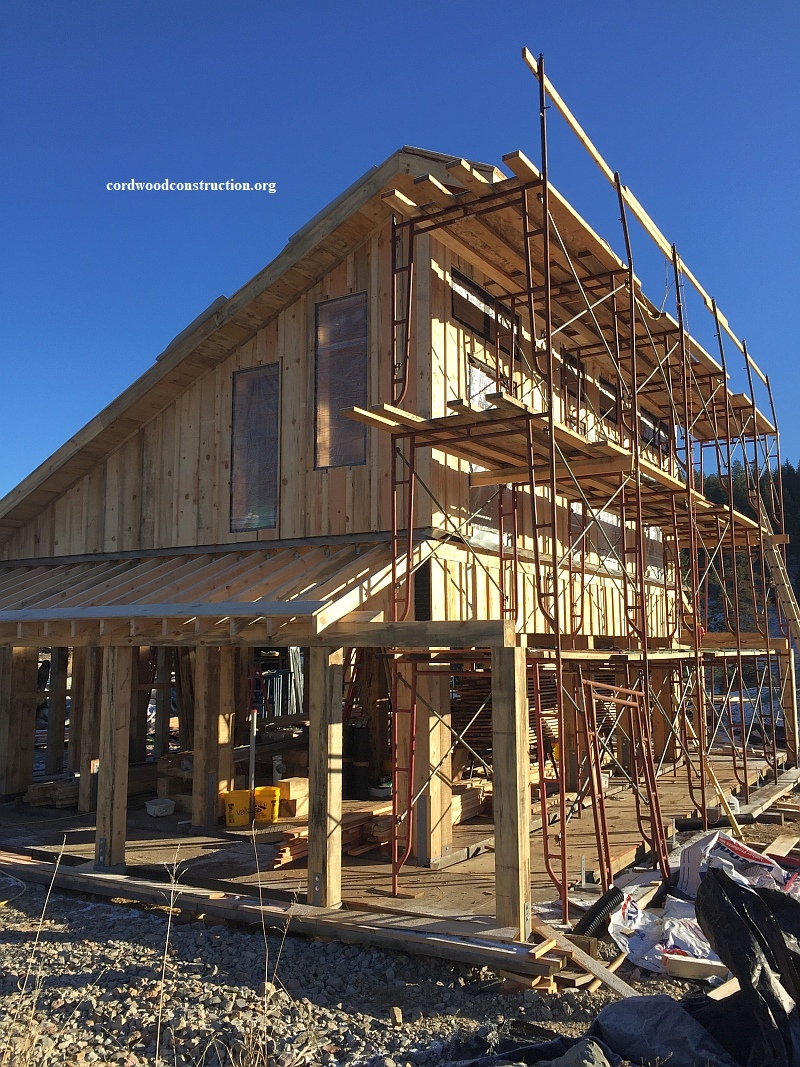 Anchoring Posts for Cordwood - Cordwood Construction